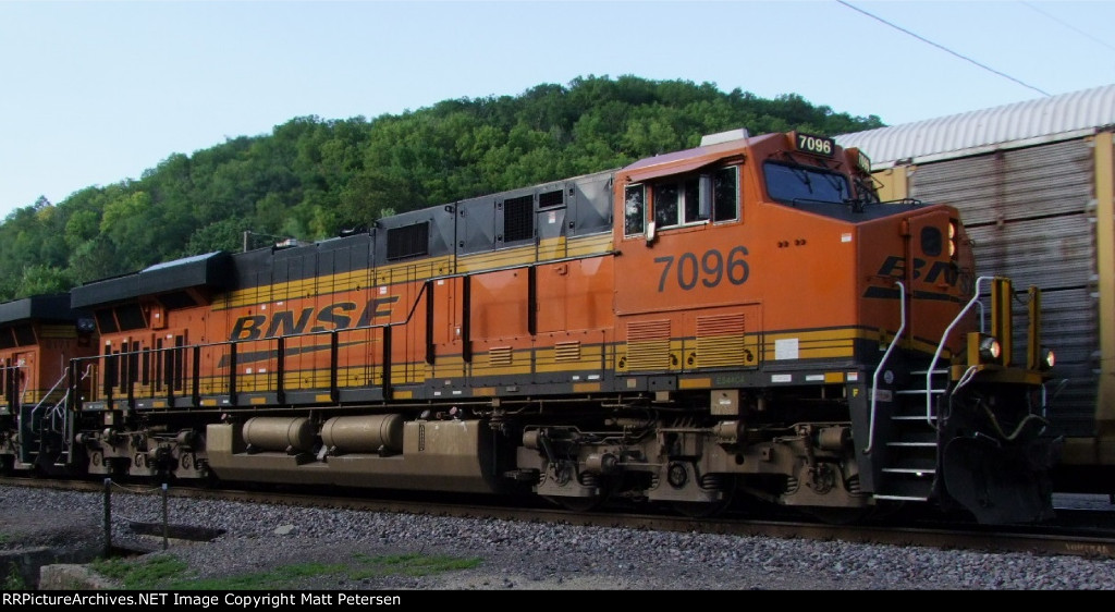 BNSF 7096